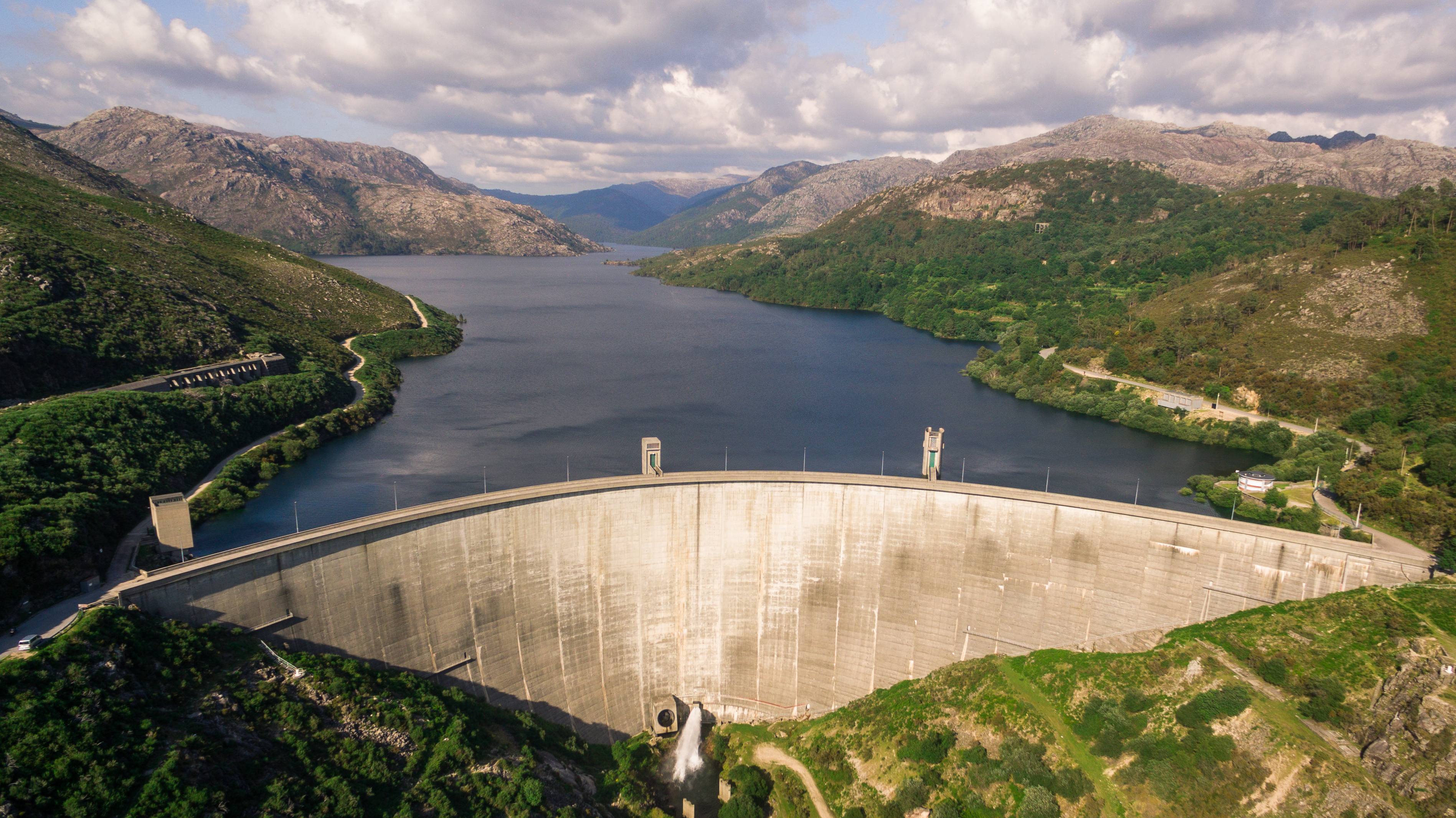 Produção de eletricidade a partir das barragens com bombagem bate recorde